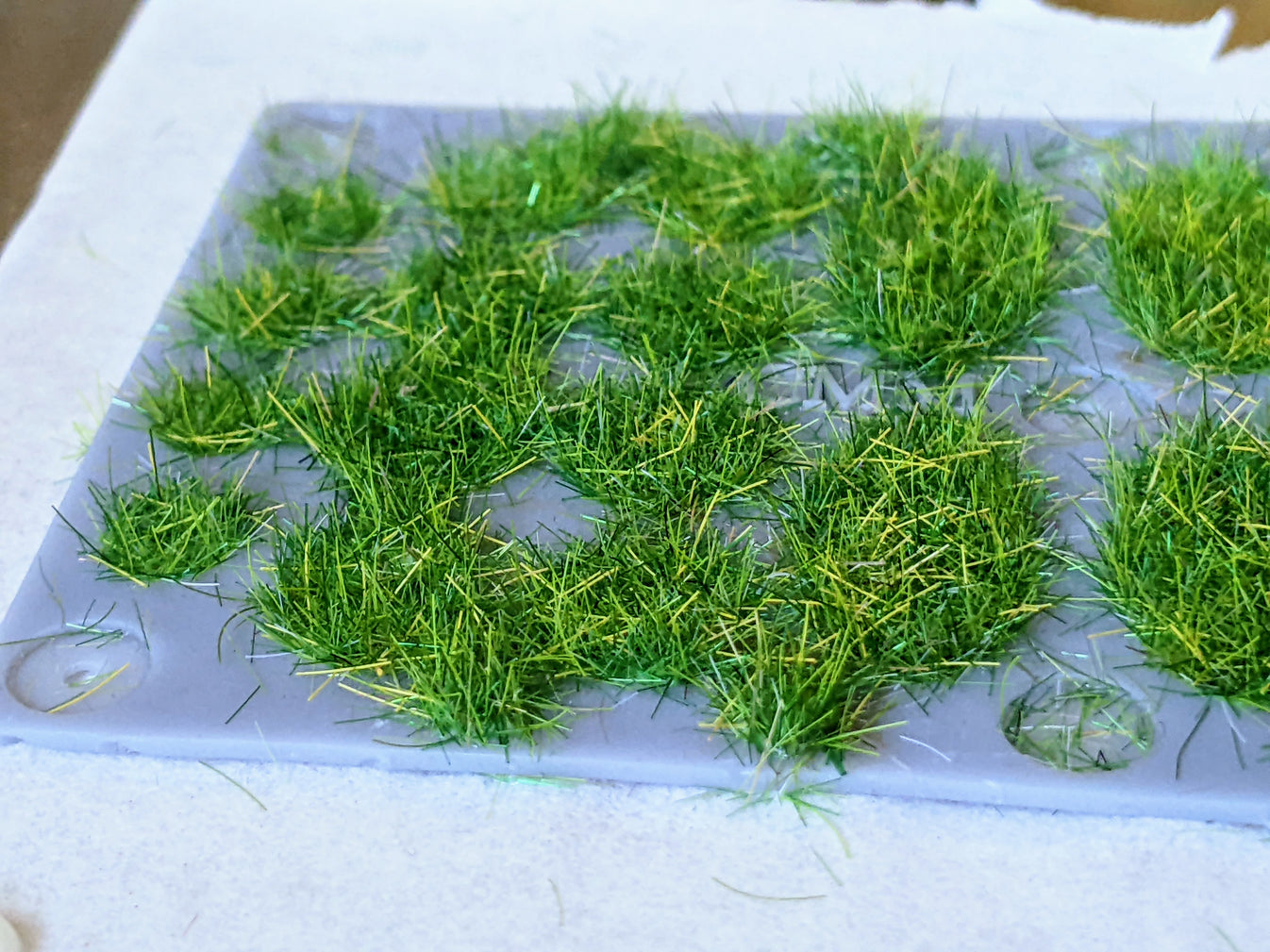 Tuft Buster (Grass Tuft Template) – Custom Miniature Maker